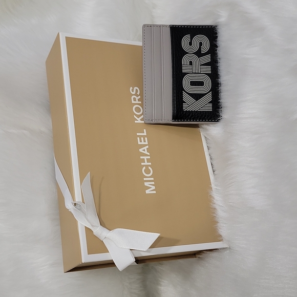 Michael Kors | Accessories | Michael Kors Mens Cooper Graphic Twotone ...